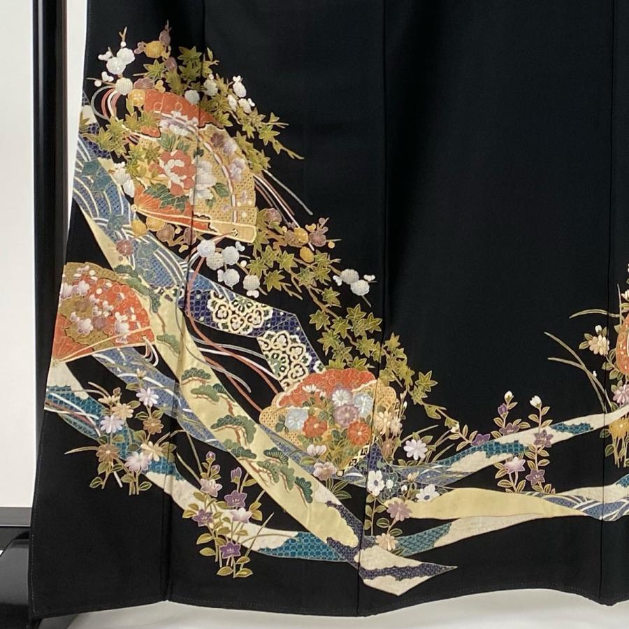 黒留袖 身丈164.5cm 裄丈66cm M 袷 落款あり 桧扇 熨斗 金糸 刺繍 黒 正絹 秀品 中古 : リユースセレクトショップバイセル Yahoo!店 - 通販 - Yahoo!ショッピング