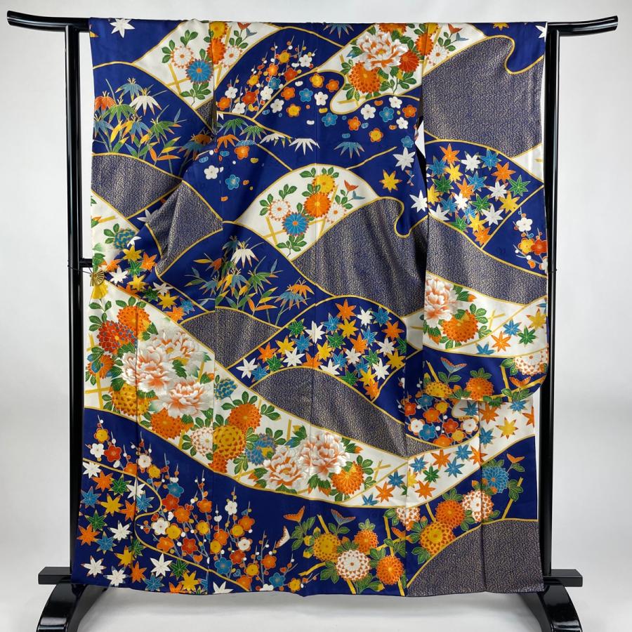 振袖 身丈161.5cm 裄丈62.5cm S 袷 牡丹 枝梅 金彩 刺繍 紺色 正絹 秀品 中古 : リユースセレクトショップバイセル Yahoo!店 - 通販 - Yahoo!ショッピング