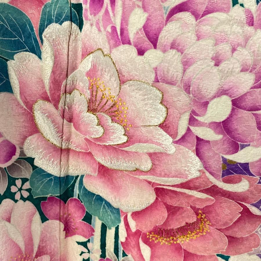 振袖 身丈162.5cm 裄丈66cm M 袷 草花 花びら 銀通し 刺繍 緑 正絹 美品 逸品 中古 : リユースセレクトショップバイセル Yahoo!店 - 通販 - Yahoo!ショッピング