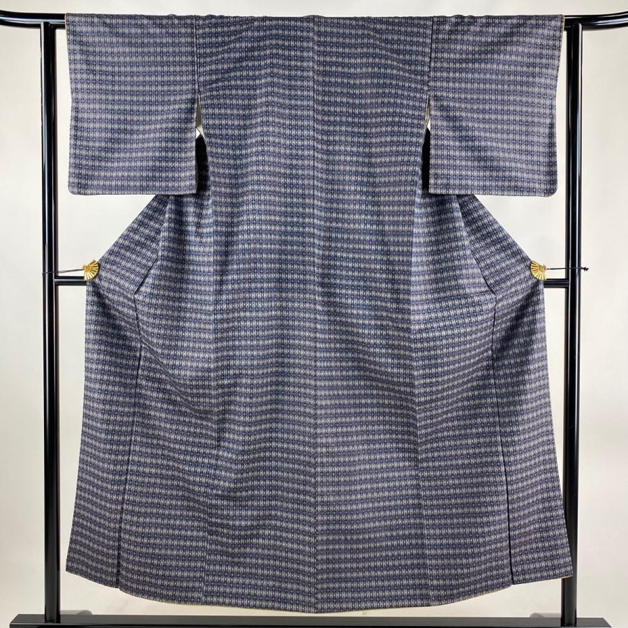 紬 身丈152cm 裄丈61cm S 袷 幾何学模様 青紫 正絹 秀品 中古 : リユースセレクトショップバイセル Yahoo!店 - 通販 - Yahoo!ショッピング