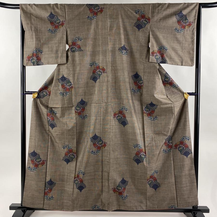 紬 身丈160cm 裄丈66cm M 袷 草花 青海波 焦茶色 正絹 秀品 中古 : リユースセレクトショップバイセル Yahoo!店 - 通販 - Yahoo!ショッピング