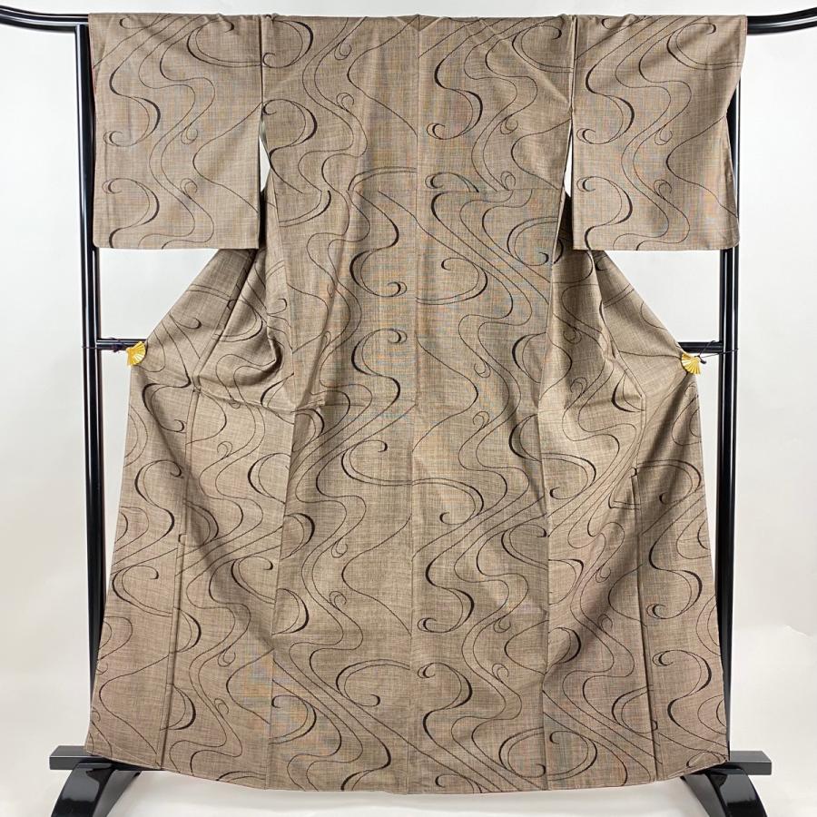 紬 身丈163cm 裄丈67cm M 袷 流水 焦茶色 正絹 優品 中古 : リユースセレクトショップバイセル Yahoo!店 - 通販 ...