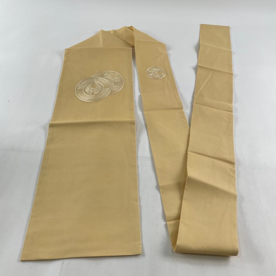 名古屋帯 優品 夏帯 丸紋 蝶 刺繍 薄黄 正絹 中古 : リユース 名古屋帯 優品 夏帯 丸紋 蝶 刺繍 薄黄 正絹 中古 : リユース