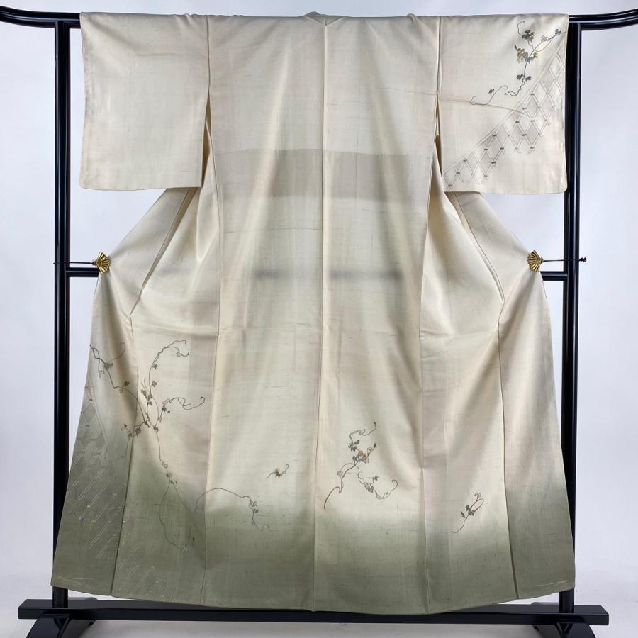 付下げ 身丈154cm 裄丈63cm S 袷 紬地 蔦 垣根 刺繍 ぼかし ベージュ 正絹 名品 中古 : リユースセレクトショップバイセル Yahoo!店 - 通販 - Yahoo!ショッピング