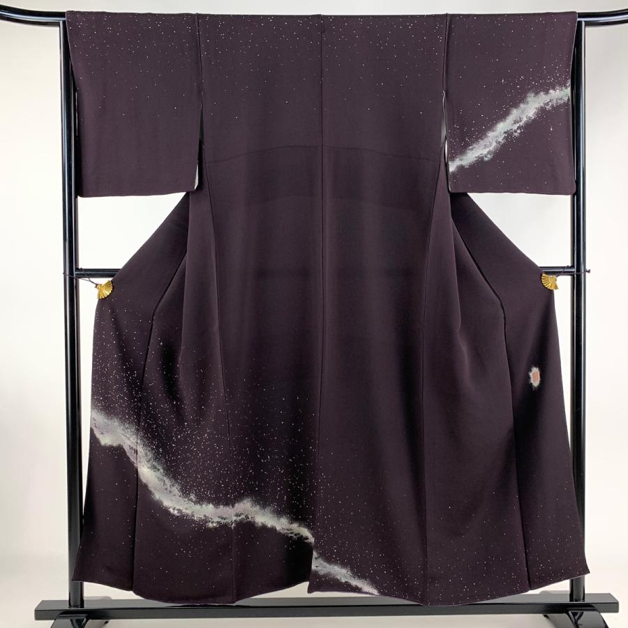 付下げ 身丈152.5cm 裄丈64cm M 袷 洛楽人 落款あり 銀河 縮緬 茶紫 正絹 逸品 中古 : リユースセレクトショップバイセル Yahoo!店 - 通販 - Yahoo!ショッピング