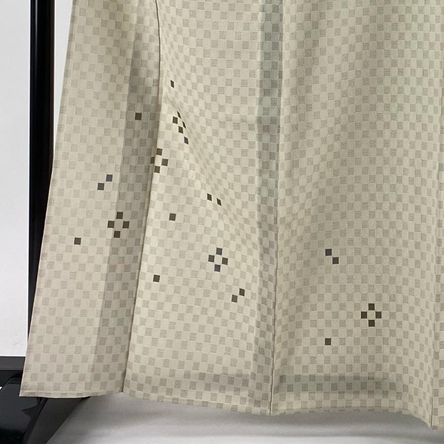 付下げ 身丈162.5cm 裄丈67cm M 単衣 お召地 市松 金彩 ベージュ 正絹 美品 逸品 中古 : リユースセレクトショップバイセル Yahoo!店 - 通販 - Yahoo!ショッピング