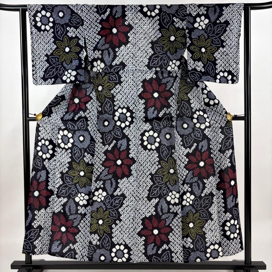 浴衣 身丈153cm 裄丈62cm S 絞り浴衣 草花 濃紺 綿 名品 中古 : リユースセレクトショップバイセル Yahoo!店 - 通販 - Yahoo!ショッピング