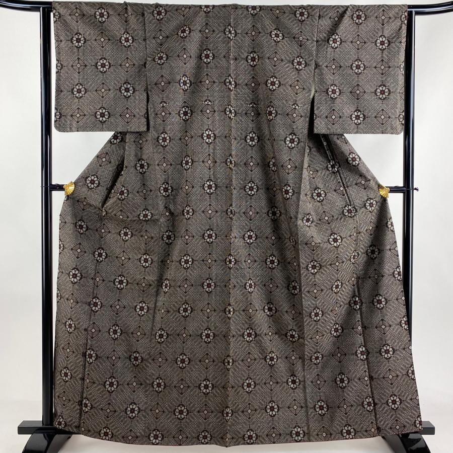 紬 身丈162.5cm 裄丈65cm M 袷 菱 花 焦茶色 正絹 美品 秀品 中古 : リユースセレクトショップバイセル Yahoo!店 - 通販 - Yahoo!ショッピング