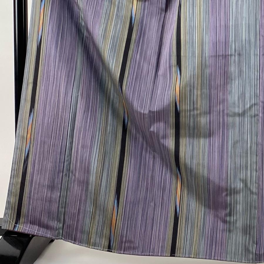 大島紬 身丈164.5cm 裄丈65.5cm M 袷 証紙あり 縞 幾何学 紫 正絹 美品 名品 中古 : リユースセレクトショップバイセル Yahoo!店 - 通販 - Yahoo!ショッピング
