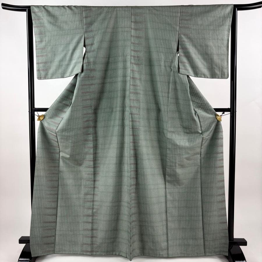 紬 身丈165.5cm 裄丈64cm M 袷 縞 灰緑 正絹 秀品 中古 : リユースセレクトショップバイセル Yahoo!店 - 通販 - Yahoo!ショッピング