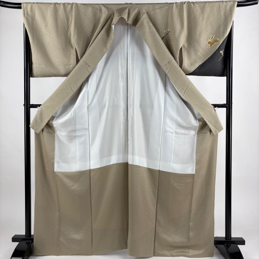 付下げ 身丈167cm 裄丈69.5cm L 袷 兎 月 絞り 金彩 薄茶色 正絹 名品 中古 : リユースセレクトショップバイセル Yahoo!店 - 通販 - Yahoo!ショッピング