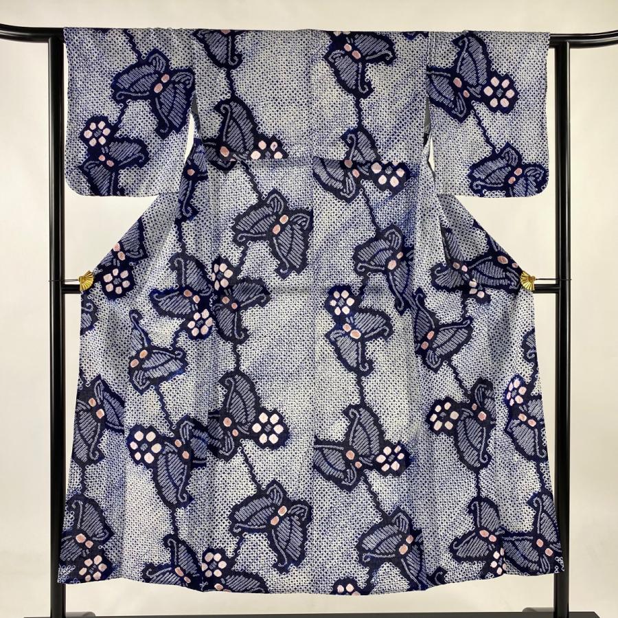浴衣 身丈148cm 裄丈61cm S 絞り浴衣 蝶 絞り 紺色 綿 名品 中古 : リユースセレクトショップバイセル Yahoo!店 - 通販 - Yahoo!ショッピング