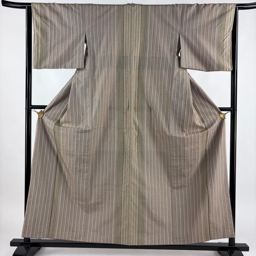紬 身丈157cm 裄丈64cm M 袷 縦縞 薄茶色 正絹 美品 名品 中古 : リユースセレクトショップバイセル Yahoo!店 - 通販 - Yahoo!ショッピング
