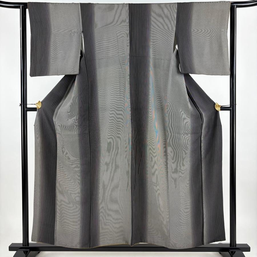 小紋 身丈155cm 裄丈62cm S 袷 縦縞 焦茶色 正絹 秀品 中古 : リユースセレクトショップバイセル Yahoo!店 - 通販 - Yahoo!ショッピング