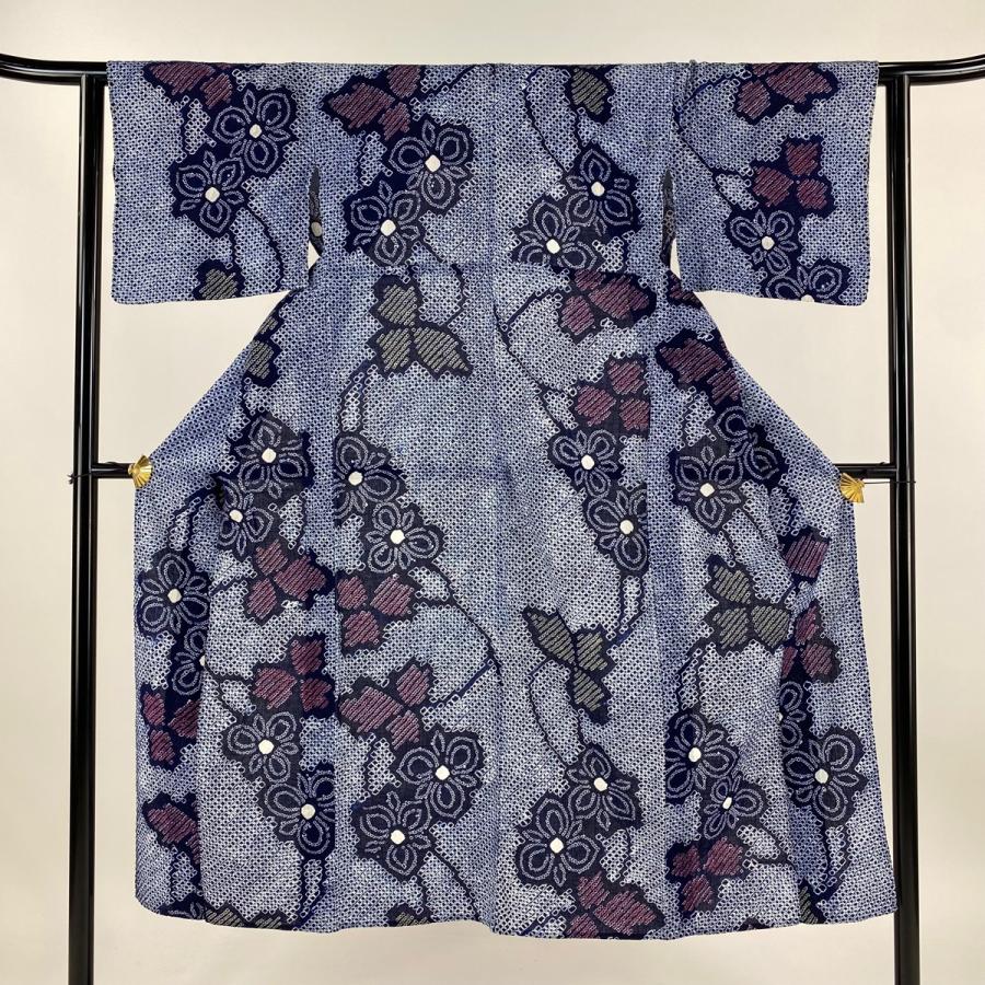 浴衣 身丈142cm 裄丈62cm S 絞り浴衣 草花 紺色 綿 名品 中古 : リユースセレクトショップバイセル Yahoo!店 - 通販 - Yahoo!ショッピング