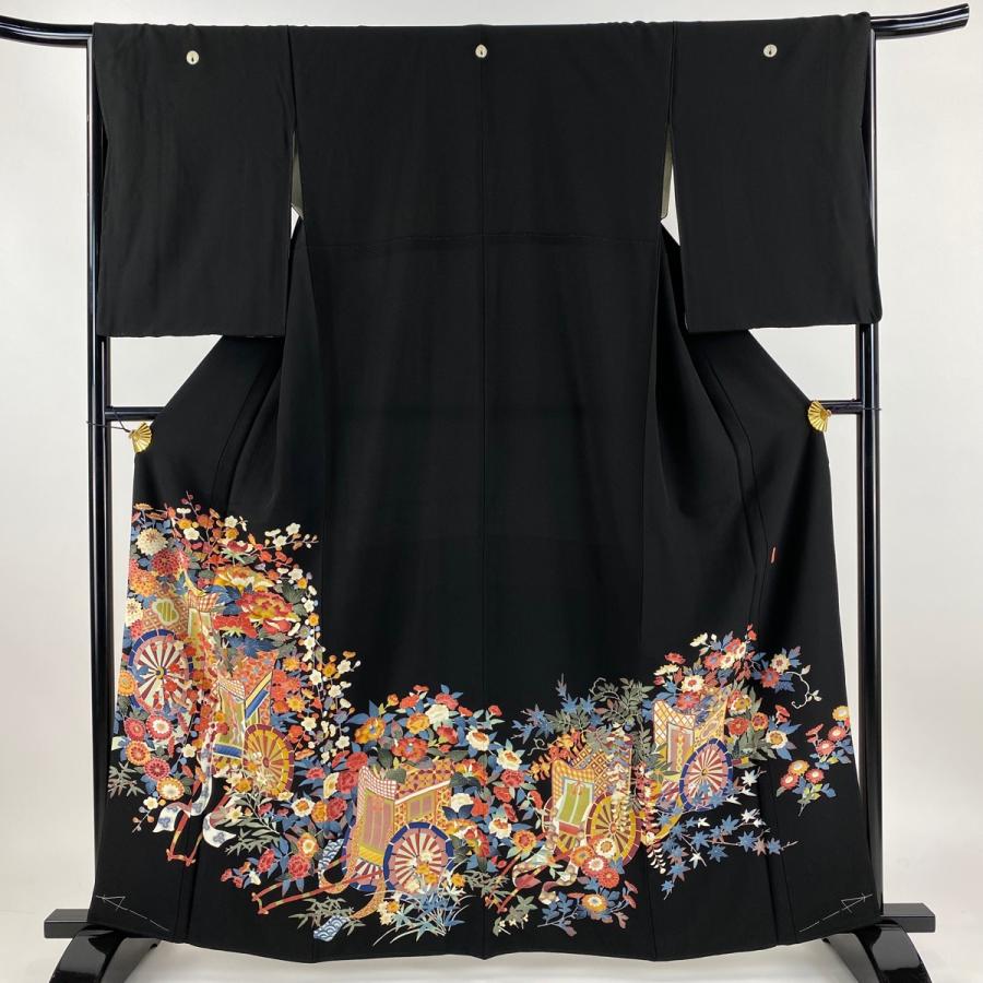 黒留袖 身丈162.5cm 裄丈65cm M 袷 押田正義 落款あり 御所車 草花 黒 正絹 名品 中古 : リユースセレクトショップバイセル Yahoo!店 - 通販 - Yahoo!ショッピング