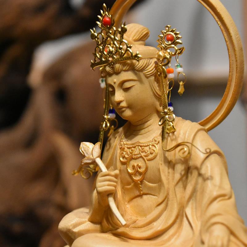 木彫り仏像 【東慶寺形水月観音坐像】 桧木 総高20cm 手打飾り 木彫り仏像 【東慶寺形水月観音坐像】 桧木 総高20cm 手打飾り