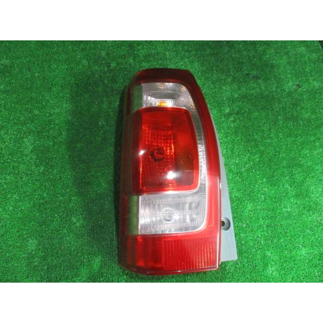 【1441-8】送料無料！ルクラ L465F 左 テールランプ : kajiwara2013 2号店 - 通販 - Yahoo!ショッピング