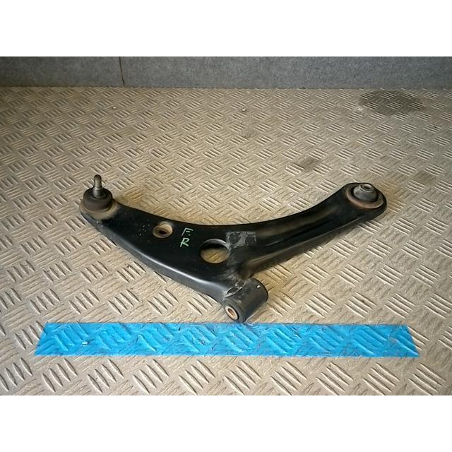 コルト UA-Z25A 右Fロアアーム MN150104 : 国際オートパーツヤフー店 - 通販 - Yahoo!ショッピング