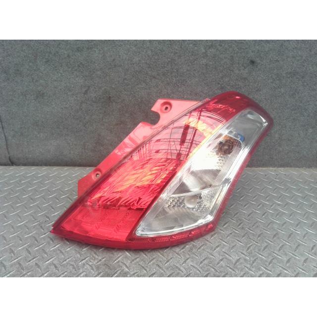 スイフト DBA-ZC72S 右テールランプ 35650-71L00 : 国際オートパーツヤフー店 - 通販 - Yahoo!ショッピング