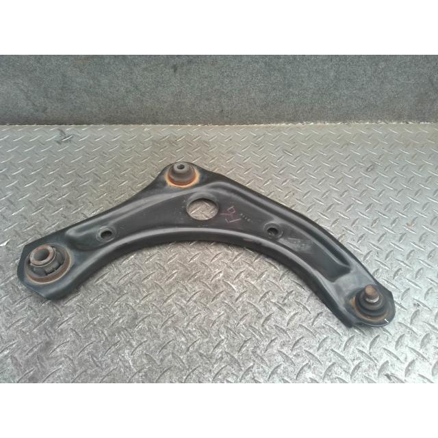 ノート DBA-E12 右Fロアアーム 54500-3VA1A : 国際オートパーツヤフー店 - 通販 - Yahoo!ショッピング