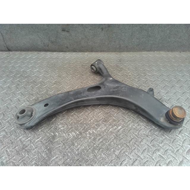 レガシィ CBA-BP5 右Fロアアーム 20202AG180 : 国際オートパーツヤフー店 - 通販 - Yahoo!ショッピング