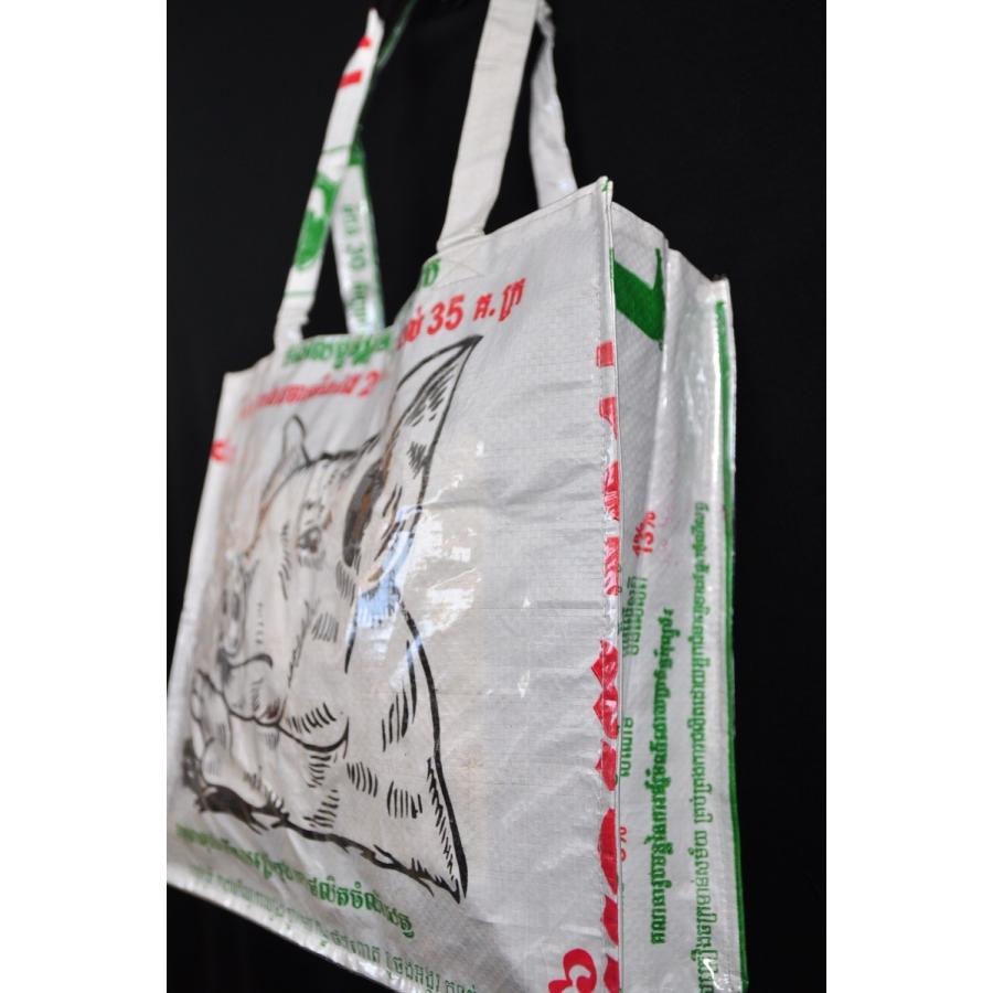 カンボジアリサイクルバッグ『Ankor Recycles』【送料無料】トートバッグ CW038 : KARMABAZARO - 通販 ...