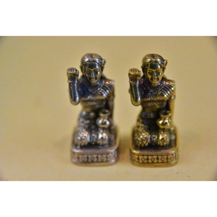 タイ呪物 呪符 ナーンクワック タイの招き女神 商売繁盛の護符 お守りA080 : rps-t003 : KARMABAZARO - 通販 - Yahoo!ショッピング