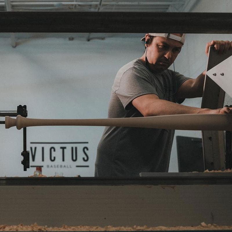 Victus ヴィクタス Two-Hand Trainer トレーニングバット VTWM2HT :two-hand-trainer:カスカワ ...