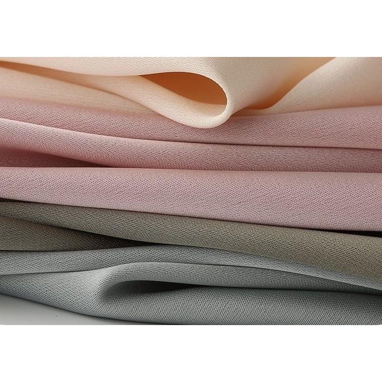 キャミソール タンクトップ カットソー サテン調 レディース 女性 トップス Vネック 薄手 インナー 光沢感 シンプル 無地 おしゃれ きれいめ 上 : KAWAeMON - 通販 ...