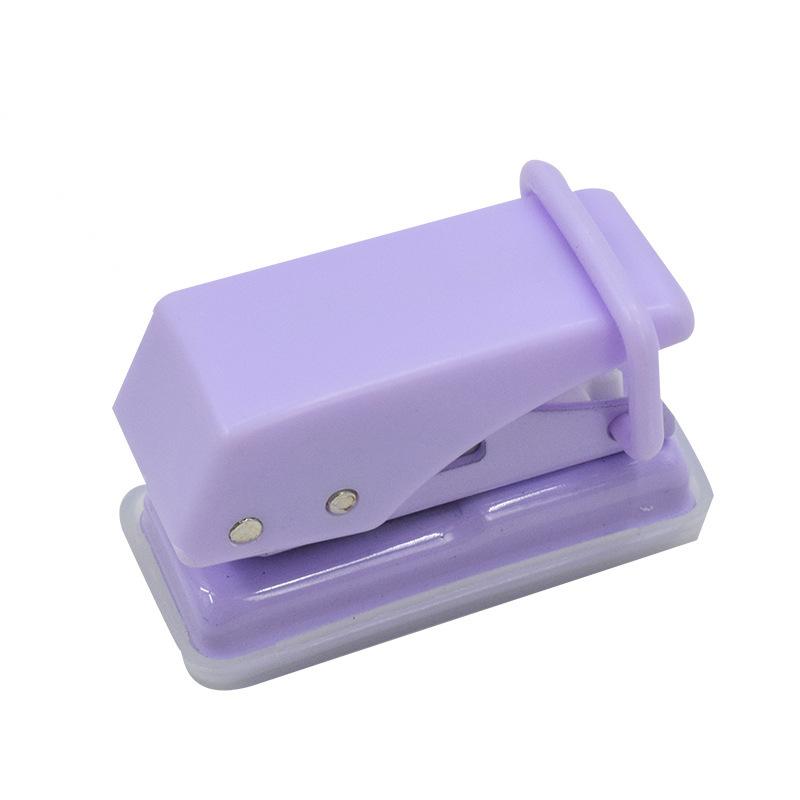 ミニ穴あけパンチ 1つ穴 単穴 直径6mm パンチ 文具 ステーショナリー 便利 携帯 学校 ルーズリーフ ファイル かわいい 可愛い シンプル パス : KAWAeMON - 通販 ...