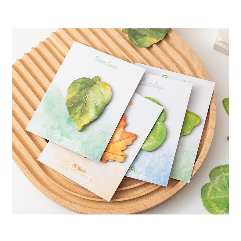 付箋 メモ帳 30枚 粘着 忘備録 リーフ 葉っぱ クローバー 紅葉 イチョウ 便箋 電話メモ かわいい おしゃれ 便利 文具 文房具 ...