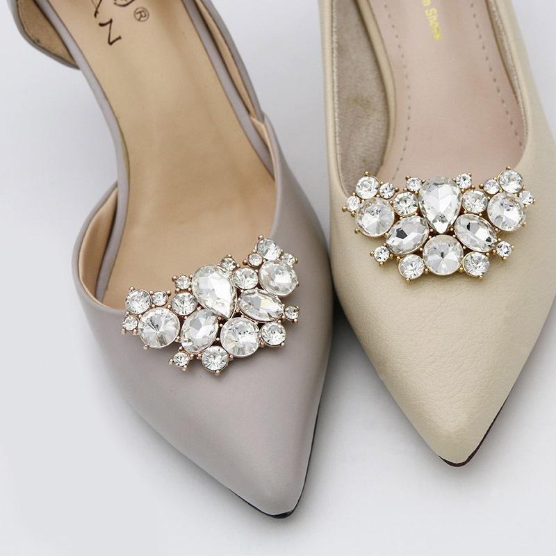 シューズクリップ 2個セット 1足分 シューパーツ レディース ラインストーン シューズアクセサリー 靴用クリップ ビジュー キラキラ おしゃれ きれ : KAWAeMON - 通販 ...