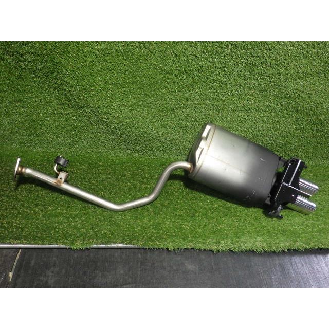 クラウン 6AA-AZSH21 Rマフラー A25A-FXS 090 美品 低走行 右 SANGO 12519 17430-25260 ...