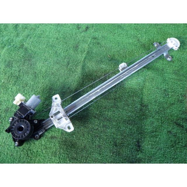 スペーシア DAA-MK53S 右Fドアレギュレータ・モーター R06A ZYW 83401-79R00 : 河村自動車工業 ヤフー店 - 通販 - Yahoo!ショッピング