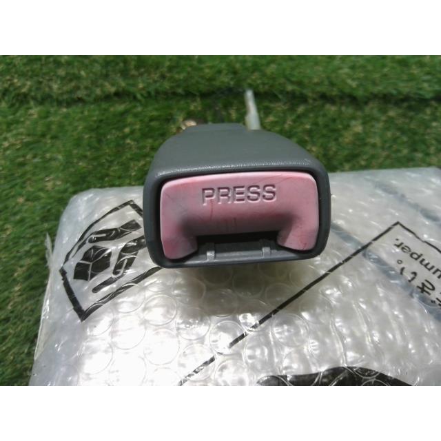 ハイゼット GD-S200P ドライバーシートベルト EF-SE W09 73210-97504-130 73230-97503-130 : 202212011177160 : 河村自動車工業 ...