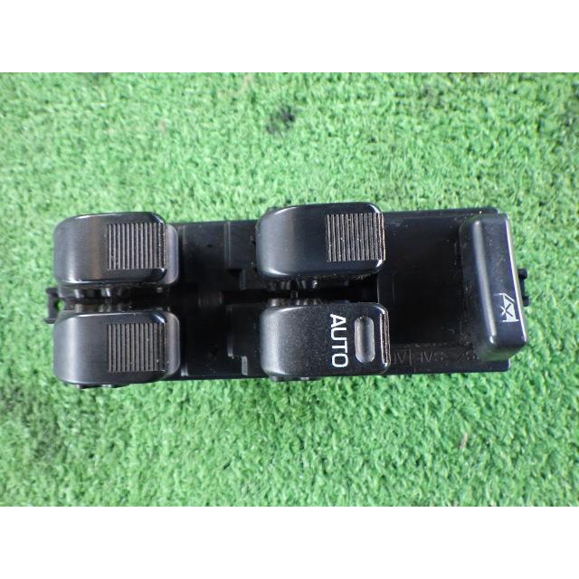 ハイゼット EBD-S331V パワーウインドウスイッチ KF-DET S28 84820-B5011 : 河村自動車工業 ヤフー店 - 通販 - Yahoo!ショッピング