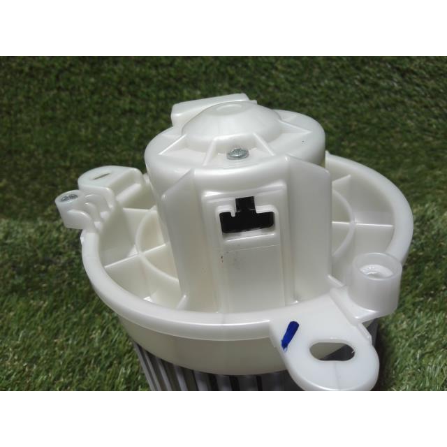 eKワゴン DBA-B11W ヒーターブロアモーター 3B20 U25 レジスター付 7801B033 : 河村自動車工業 ヤフー店 - 通販 - Yahoo!ショッピング