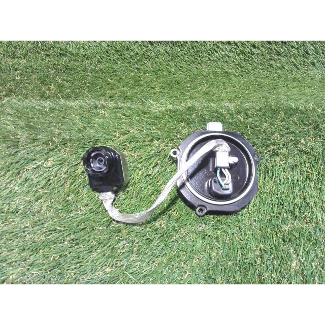 エブリイワゴン エブリィ ABA-DA64W HID バラスト K6AT Z7T 右 35261-57K00 : 河村自動車工業 ヤフー店 - 通販 - Yahoo!ショッピング