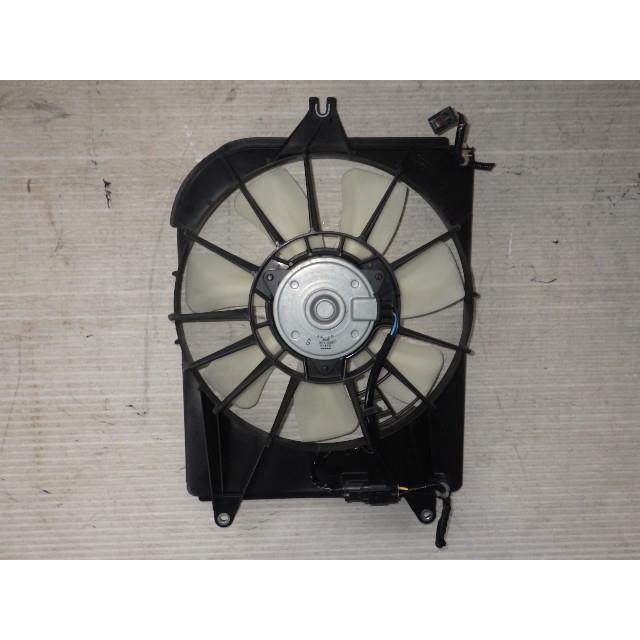 N−WGN 6BA-JH3 電動ファン S07B B629P デンソー 19030-RW0-A51 : 202409002867650 : 河村自動車工業 ヤフー店 - 通販 - Yahoo ...