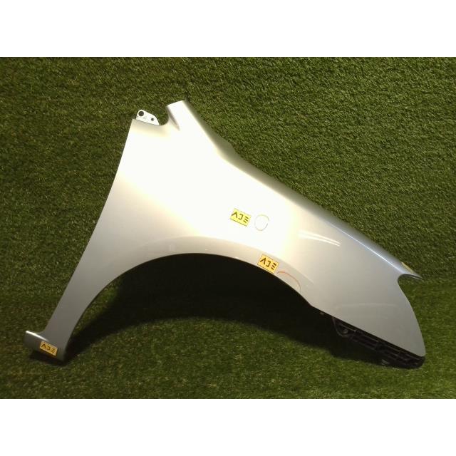 プレミオ DBA-ZRT260 右フェンダー 2ZR-FAE 1F7 53811-20A00 : 河村自動車工業 ヤフー店 - 通販 ...