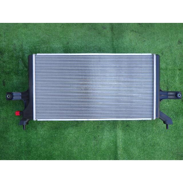 ハイラックス 3DF-GUN125 ラジエター 2GD-FTV 089 美品 低走行 インタクーラクーリング ASSY 16550-0E010 ...
