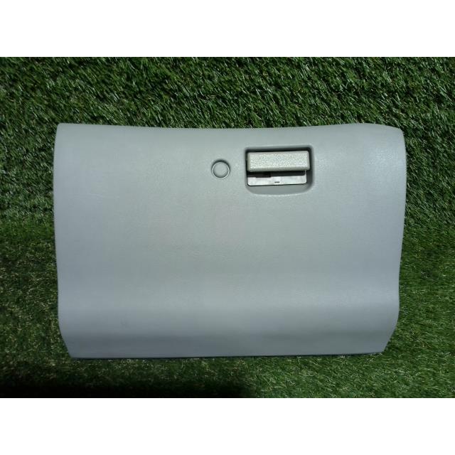 デリカスペースギア GH-PD6W グローブBOX 6G72 A69 MR767833 : 河村自動車工業 ヤフー店 - 通販 - Yahoo!ショッピング