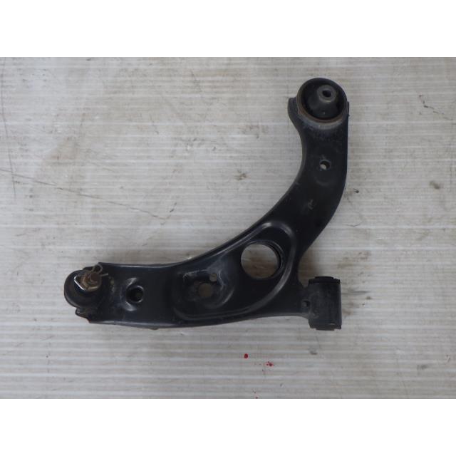 エッセ DBA-L235S 右Fロアアーム KF-VE S07 48068-B2050 : 河村自動車工業 ヤフー店 - 通販 - Yahoo!ショッピング