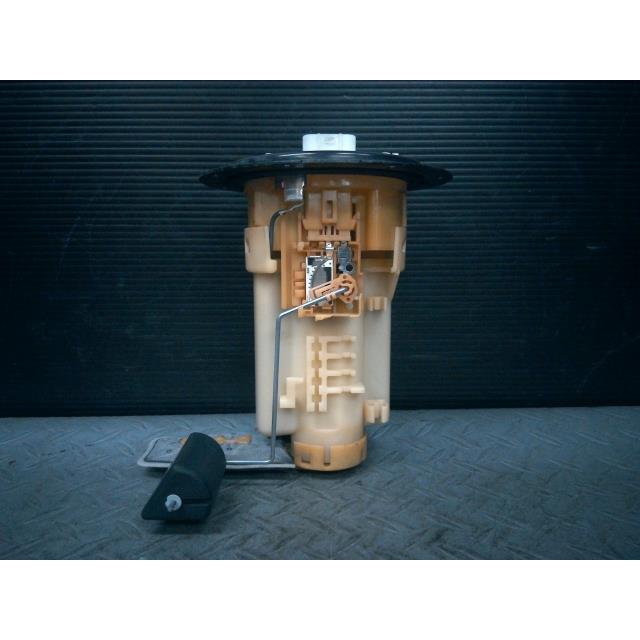ヴォクシー AZR60G 燃料 フューエル ポンプ 23221-28290 :520720000020600:株式会社川島商会 ネット事業部 ...