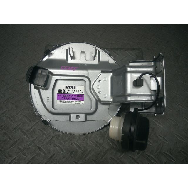 N−BOX JF3 フューエルリッド NH830M :553550000013900:株式会社川島商会 ネット事業部 - 通販 - Yahoo!ショッピング