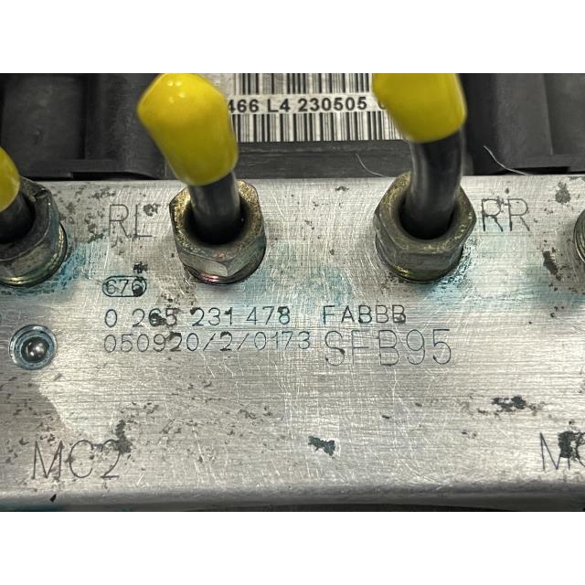 ライフ JB6 ABSアクチュエーター 57110-SFB-960 : 株式会社川島商会 ネット事業部 - 通販 - Yahoo!ショッピング