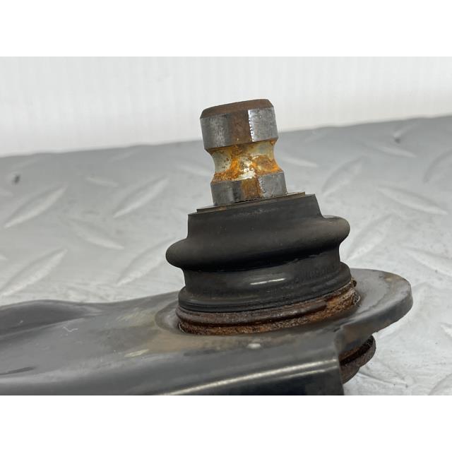 ノート E11 右Fロアアーム 54500-8Y50B : 株式会社川島商会 ネット事業部 - 通販 - Yahoo!ショッピング