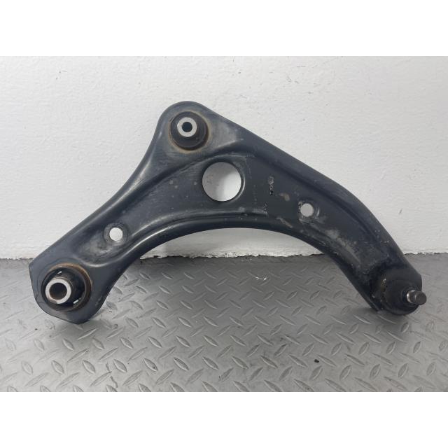 ノート E12 右Fロアアーム 54500-3VA1A : 株式会社川島商会 ネット事業部 - 通販 - Yahoo!ショッピング