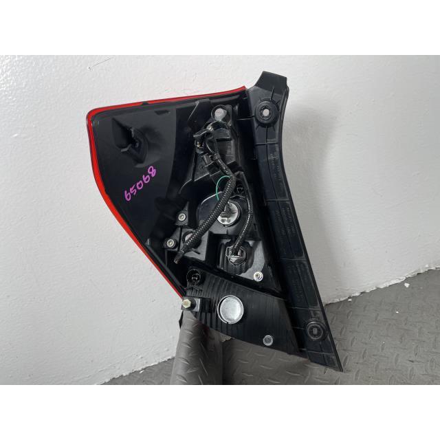 フィット GK5 右 テール ランプ ライト 33500-T5A-J21 : 株式会社川島商会 ネット事業部 - 通販 - Yahoo!ショッピング